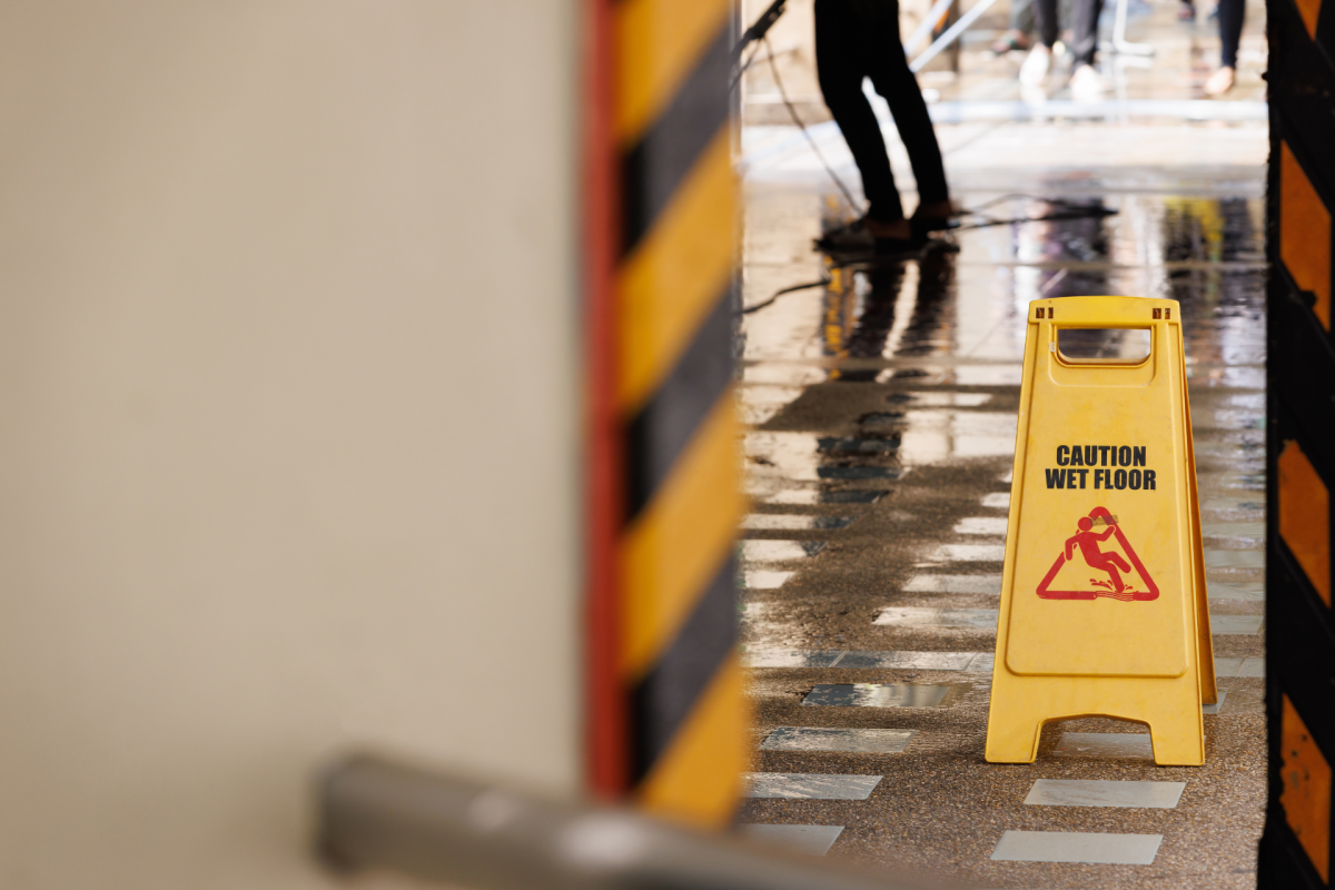 A Simple Guide To Public Liability Claims - Evolve Legal